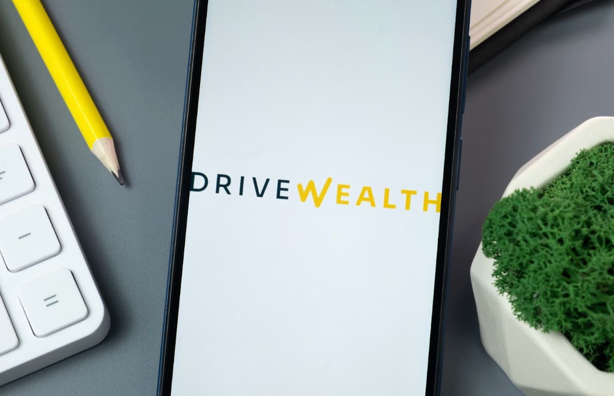 Como abastecer minha conta na DriveWealth | blueTransfer